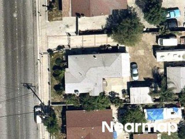 S Towne Ave