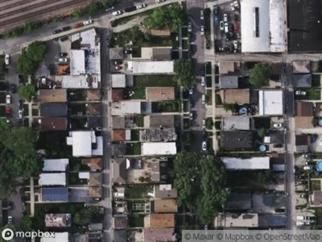S Trumbull Ave