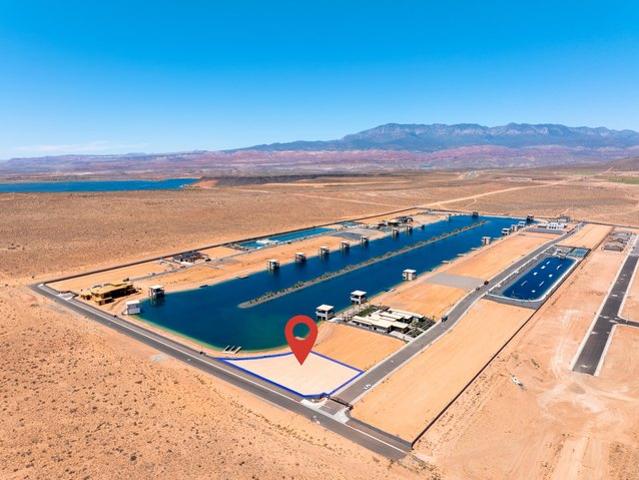 S Wake St Unit 17, Hurricane, UT 84737