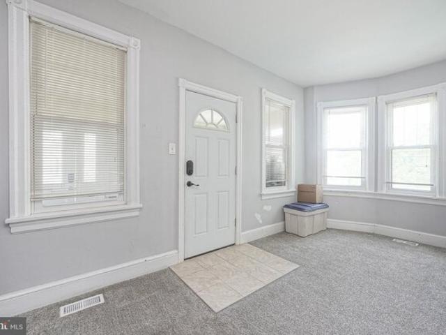S Walnut Ave, Maple Shade, Home For Sale