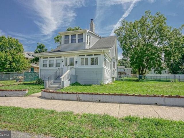 S Walnut Ave, Maple Shade, Home For Sale