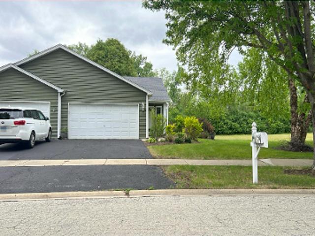 S Walnut Dr