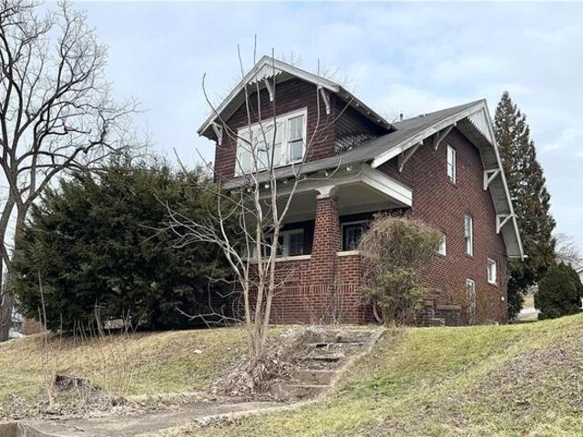 S Walnut St, Sharpsville, Home For Sale