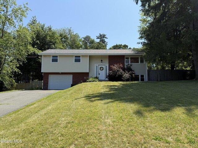 S Waldron Ln, Wynantskill, Home For Sale