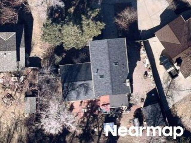 S Washington Cir