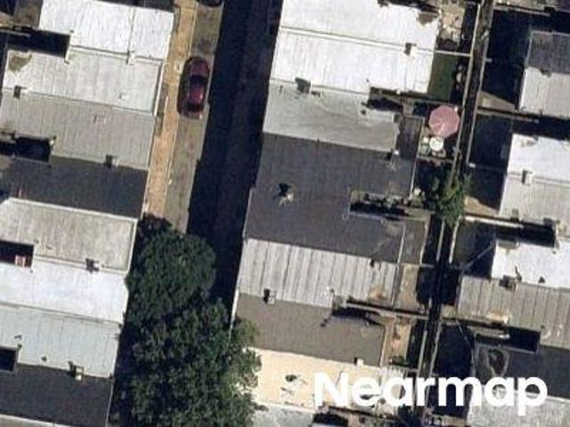S Warnock St
