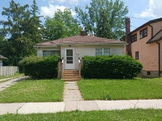 S Webster St