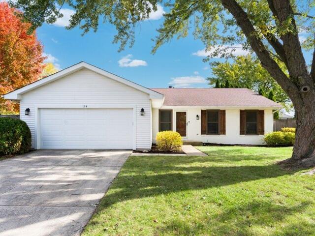 S Whispering Hills Dr, Naperville, Home For Sale