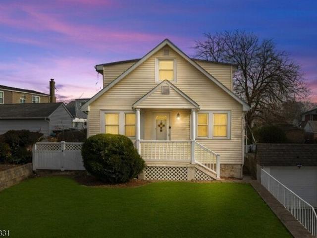S Wilber St, Belleville, Home For Sale