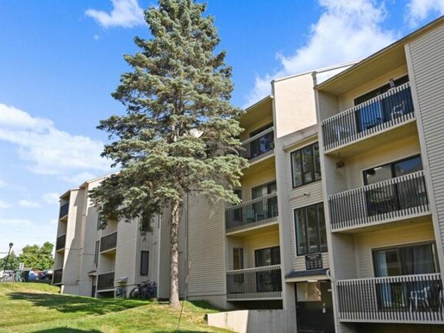 S Williams St Apt,burlington, Condo For Sale