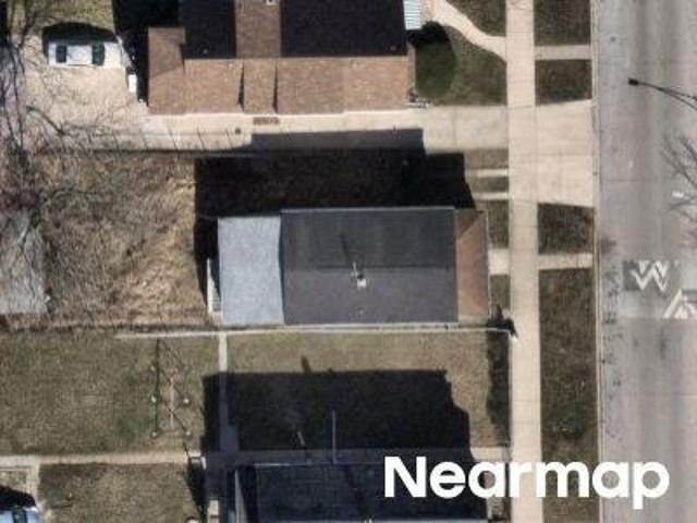 S Woodlawn Ave