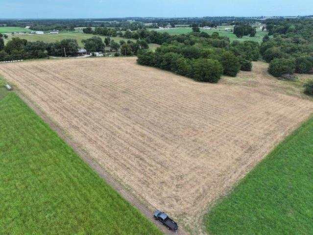 S 140th Rd, Morrisville, MO 65710