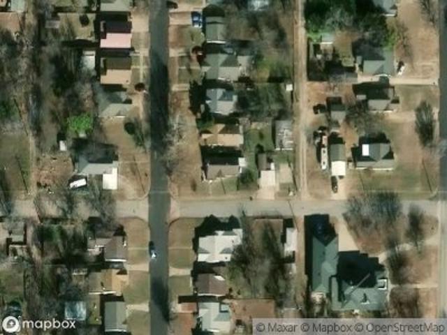 S 14th St