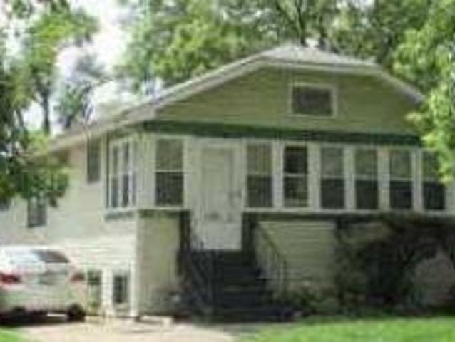 S 17th Ave