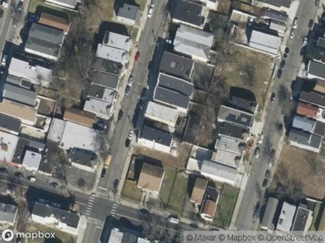 S 17th St
