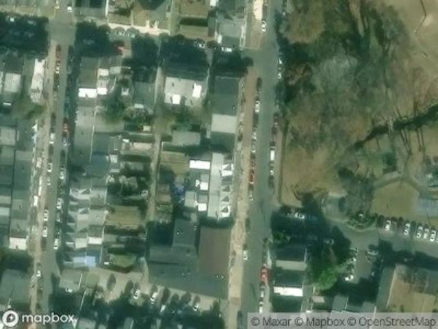 S 18th St