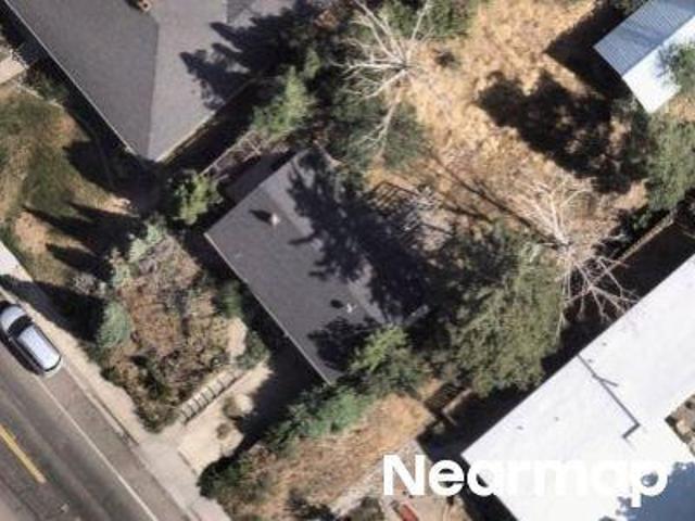 S 19th Ave