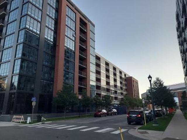 S 10th Ave
