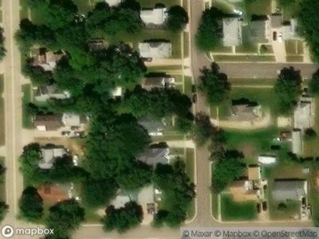 S 10th St