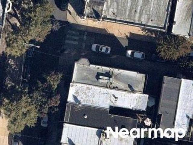 S 13th St