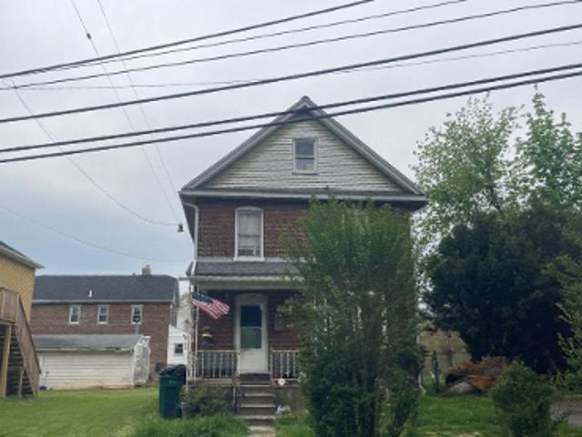 S 25th St