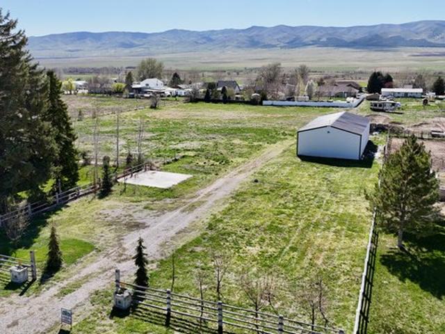 S 200 W, Mona, UT 84645
