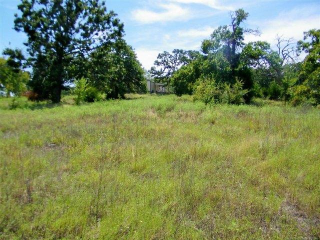 S 230th Rd, Henryetta, OK 74437