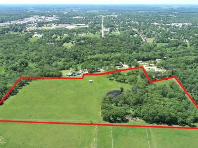 S 325 Rd, El Dorado Springs, MO 64744