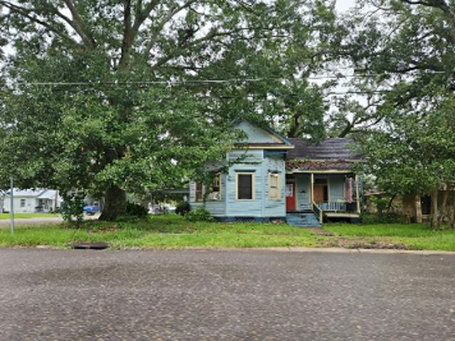 S 3rd St