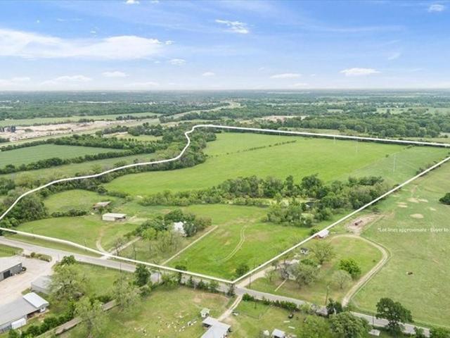 S 3rd St, Waco, TX 76706