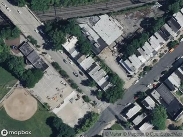 S 47th St