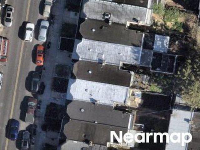 S 61st St