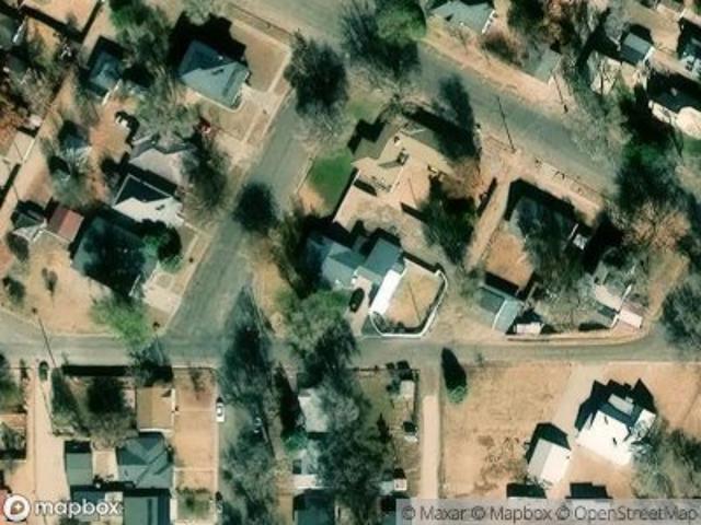 S 6th St