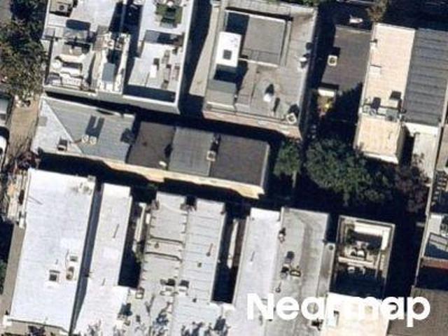 S 7th St