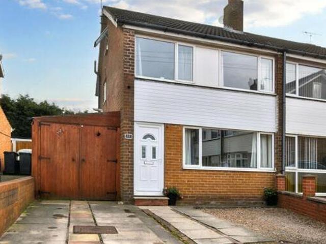 Scotchman Close, Morley, 3 Bedroom Semi detached