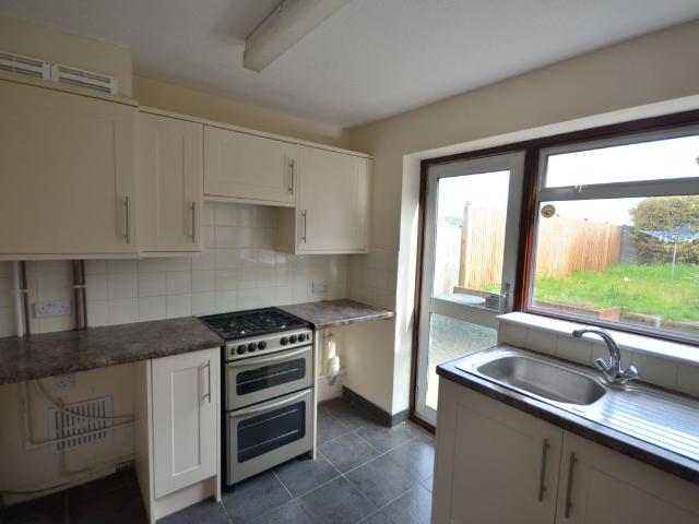 Scotby Avenue, Chatham ME5, 3 bed detached house to rent, £1,500 pcm | PrimeLocation
