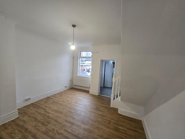Scotland Street, Manchester M40, 2 bed terraced house to rent, £1,100 pcm | PrimeLocation
