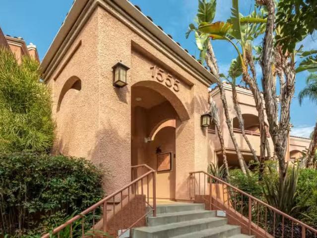 Scott Villa 1555 Scott Rd, Burbank, CA 91504