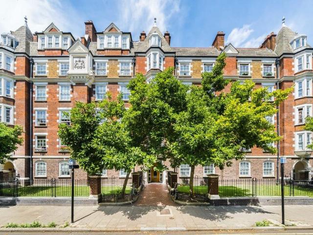 Scott Ellis Gardens, London NW8 1 bed flat to rent £2,150 pcm £496 pw