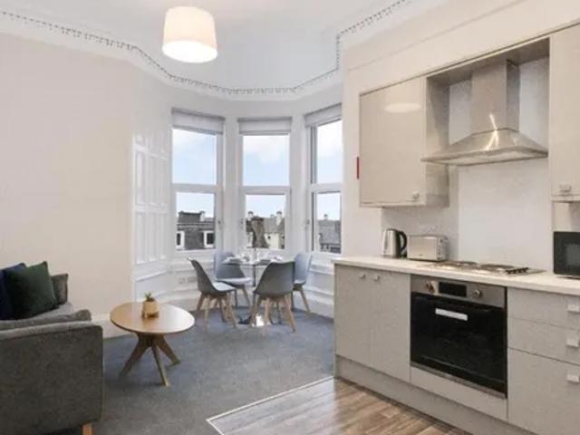 Scott Findlay Plumbing and Heating Engineers, 7 London Road, City of Edinburgh, EH8 7AD, United Kingdom | 3 bed apartment for rent #138313437 | Rentberry