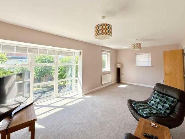 Scott paine Drive, Hythe, Southampton, SO45
