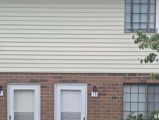 Scott Rd Apt,waterbury, Home For Sale