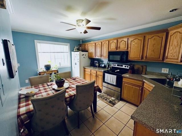Scott Rd Apt,waterbury, Home For Sale