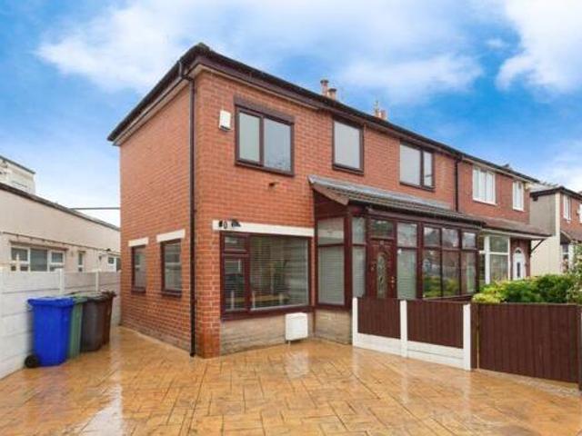Scott Road, Manchester, 4 Bedroom Semi detached