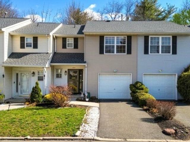 Scotto Pl, South Brunswick, Home For Sale