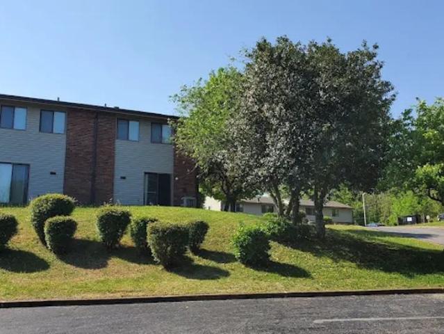 Scottsville Landmark Apartments 3 Bedroom Apartment for Rent at 1000 Landmark Drive, Scottsville, KY 42164