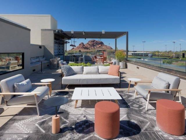 Scottsdale Entrada Apartments 2 Bedroom Apartment for Rent at 6460 E Mcdowell Rd, Scottsdale, AZ 85257