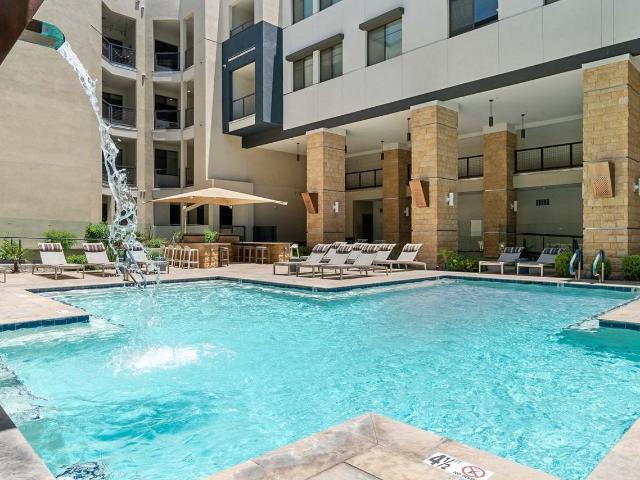 Scottsdale Grand 1 Bedroom Apartment for Rent at 15501 N Dial Blvd, Scottsdale, AZ 85260