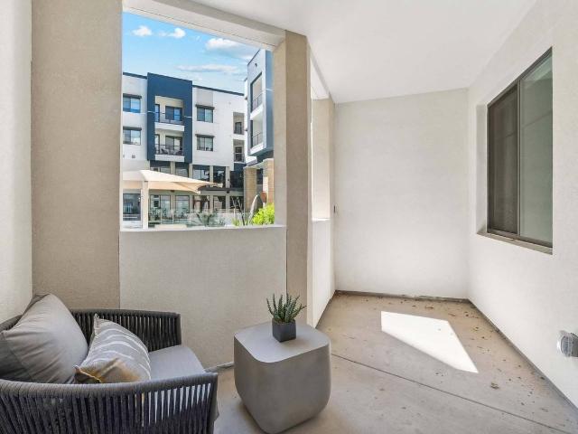 Scottsdale Grand 1 Bedroom Apartment for Rent at 15501 N Dial Blvd, Scottsdale, AZ 85260