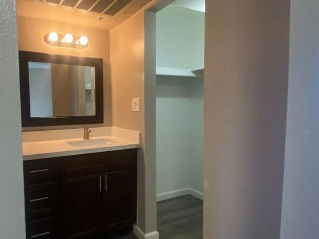 Scottsdale 5th Studio Apartment for Rent at 6405 E Indian School Rd, Scottsdale, AZ 85251